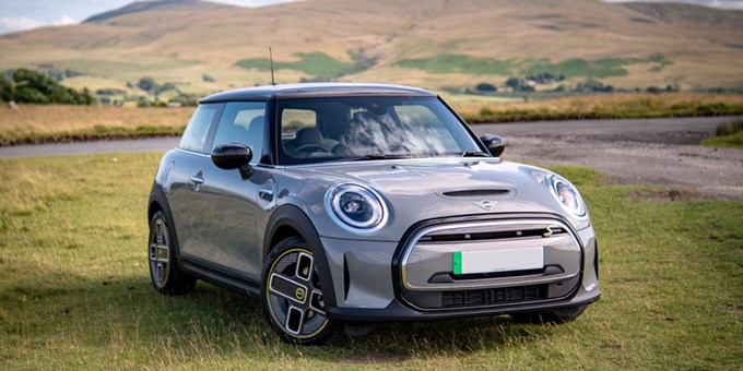 Used MINI Electric Cars for Sale or Finance | Lloyd Motor Group